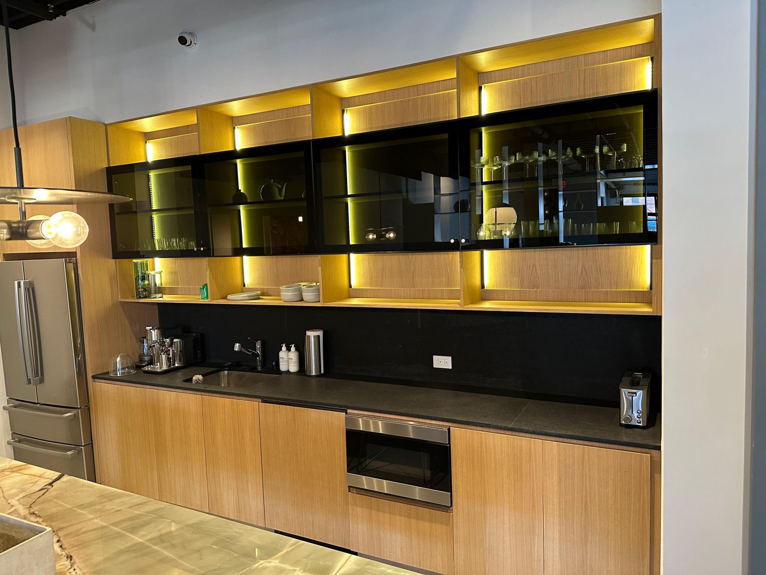 Custom Cabinets Services | I&M Custom Cabinets