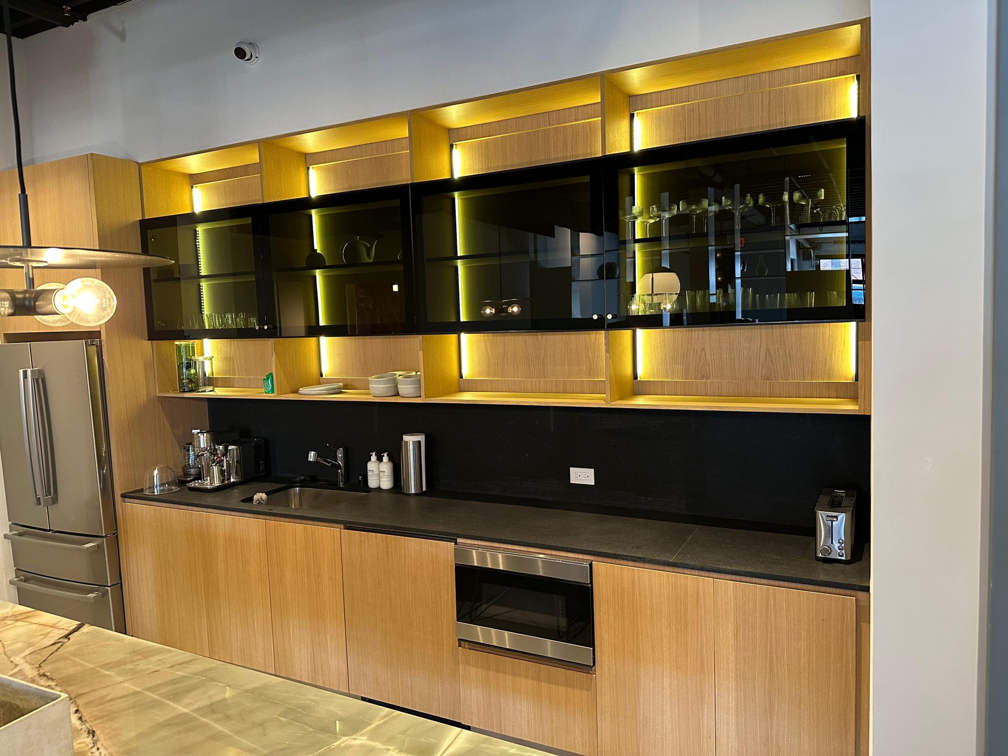 Custom Cabinets Services | I&M Custom Cabinets